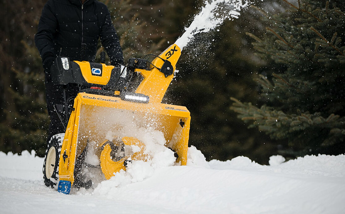 Choosing the right features for your snow blower