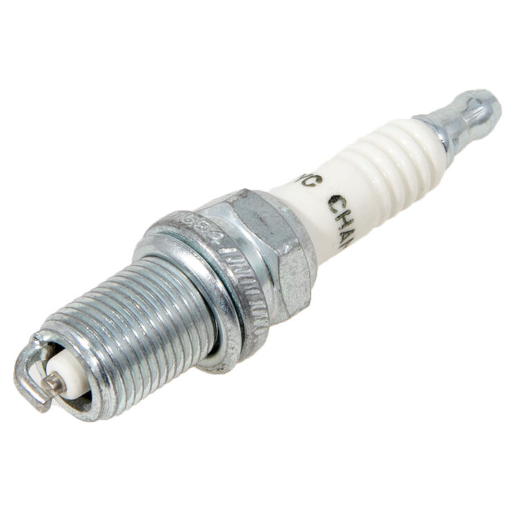 Spark Plug - RC12YC - CMXGZAM250017 | Cub Cadet US