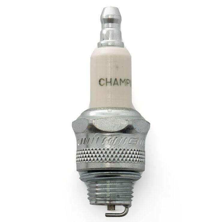 Spark Plug - RJ19LM - CMXGZAM250018 | Cub Cadet US